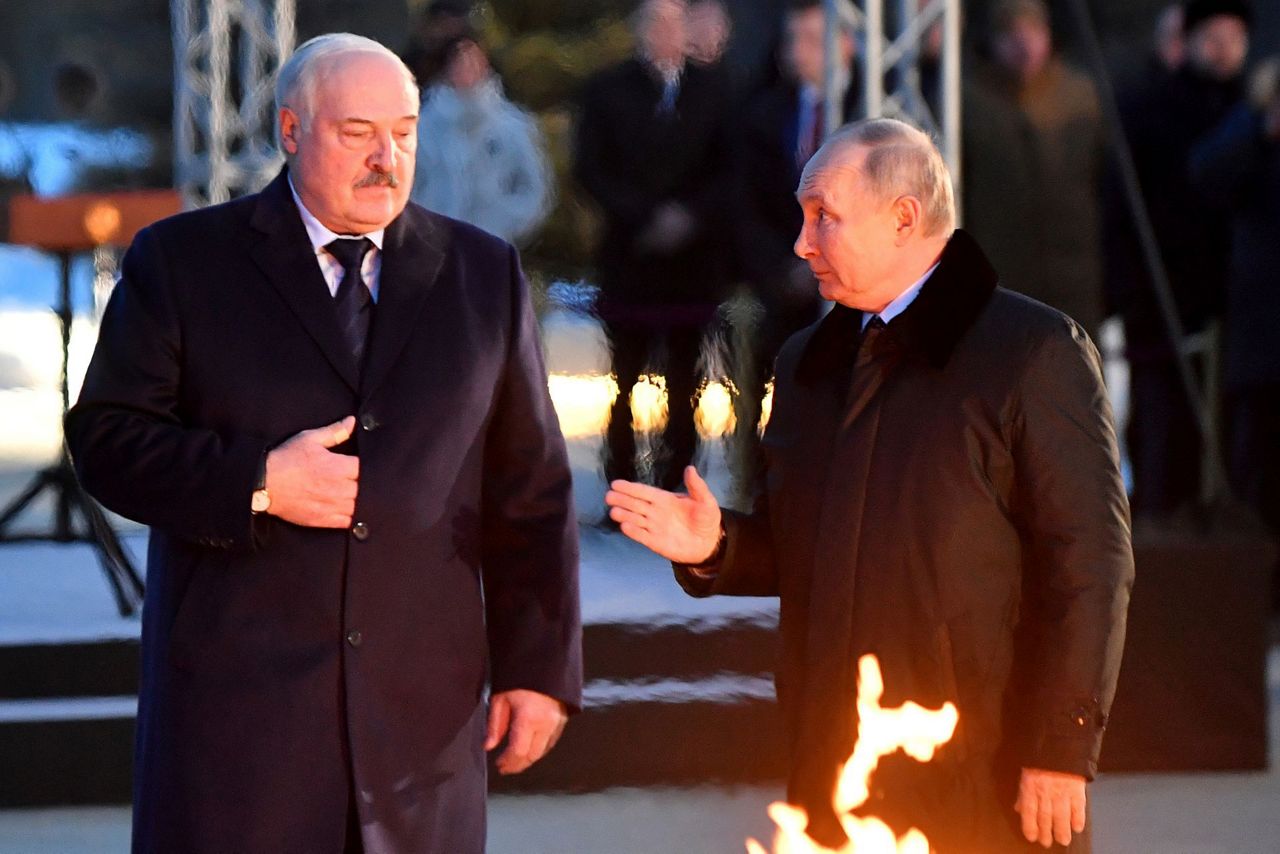 Russia marks 80 years since breaking the Nazi siege of Leningrad