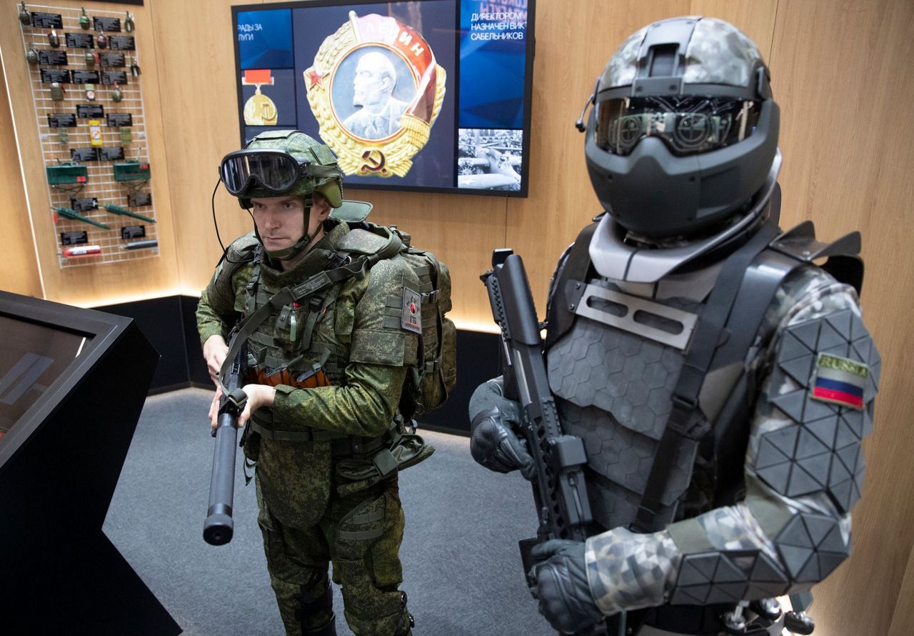Russia displays its latest weapons at military show