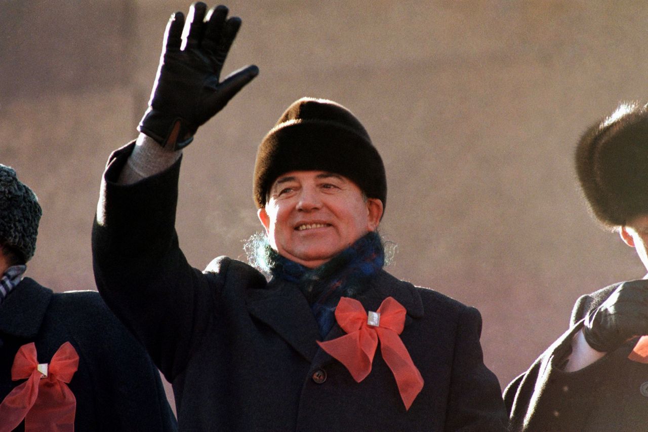Mikhail Gorbachev's death mourned as passing of rare leader