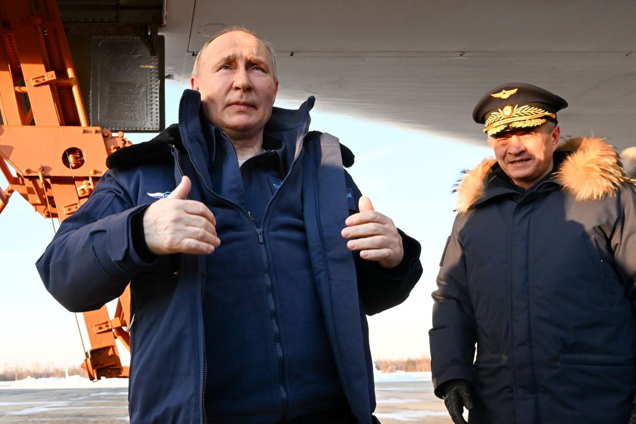 Putin takes a flight in nuclear-capable bomber in a tough message to ...