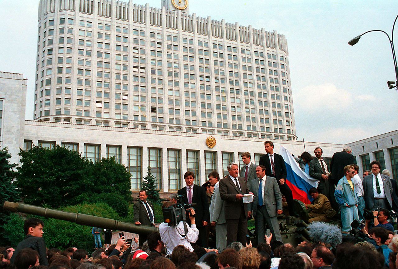 Hardline coup set the stage for Soviet collapse 30 years ago