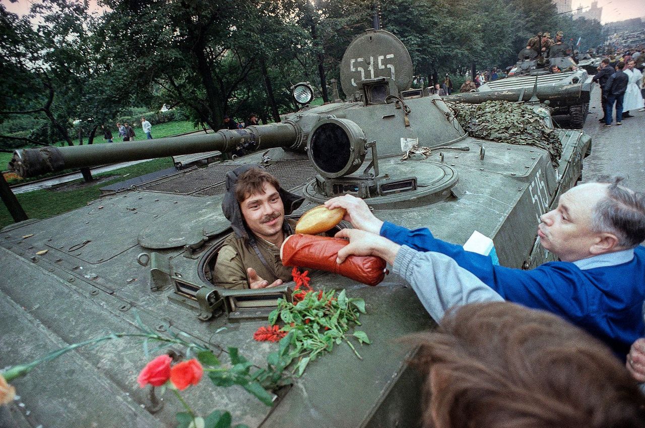 Hardline coup set the stage for Soviet collapse 30 years ago