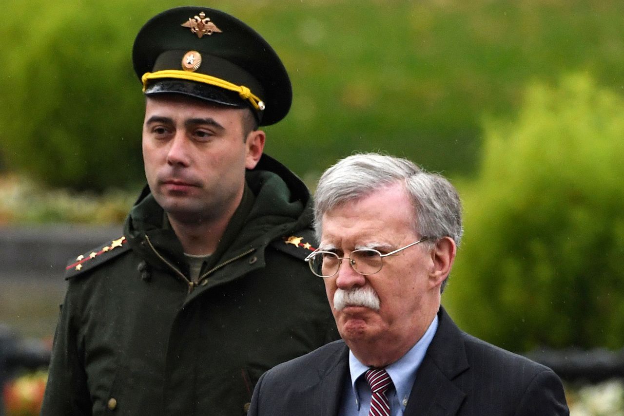 Trump's adviser meets Russian defense minister in Moscow