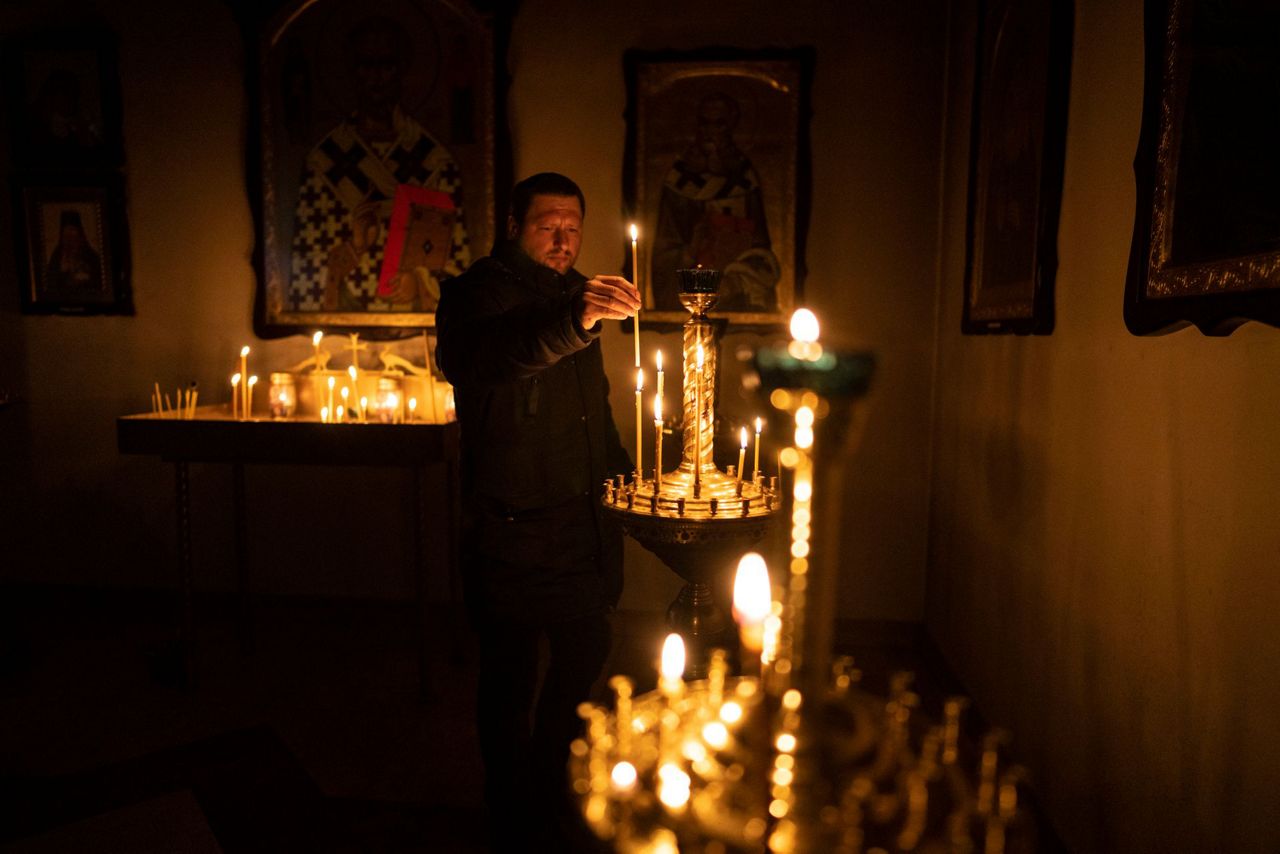3 churches in Ukraine contemplate faith, hope and charity
