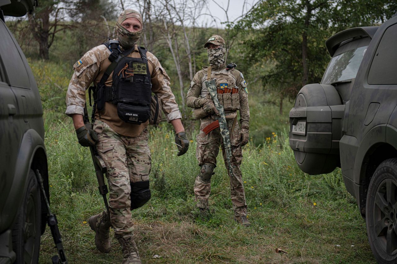 Rival Chechen fighters take war to battlefields of Ukraine