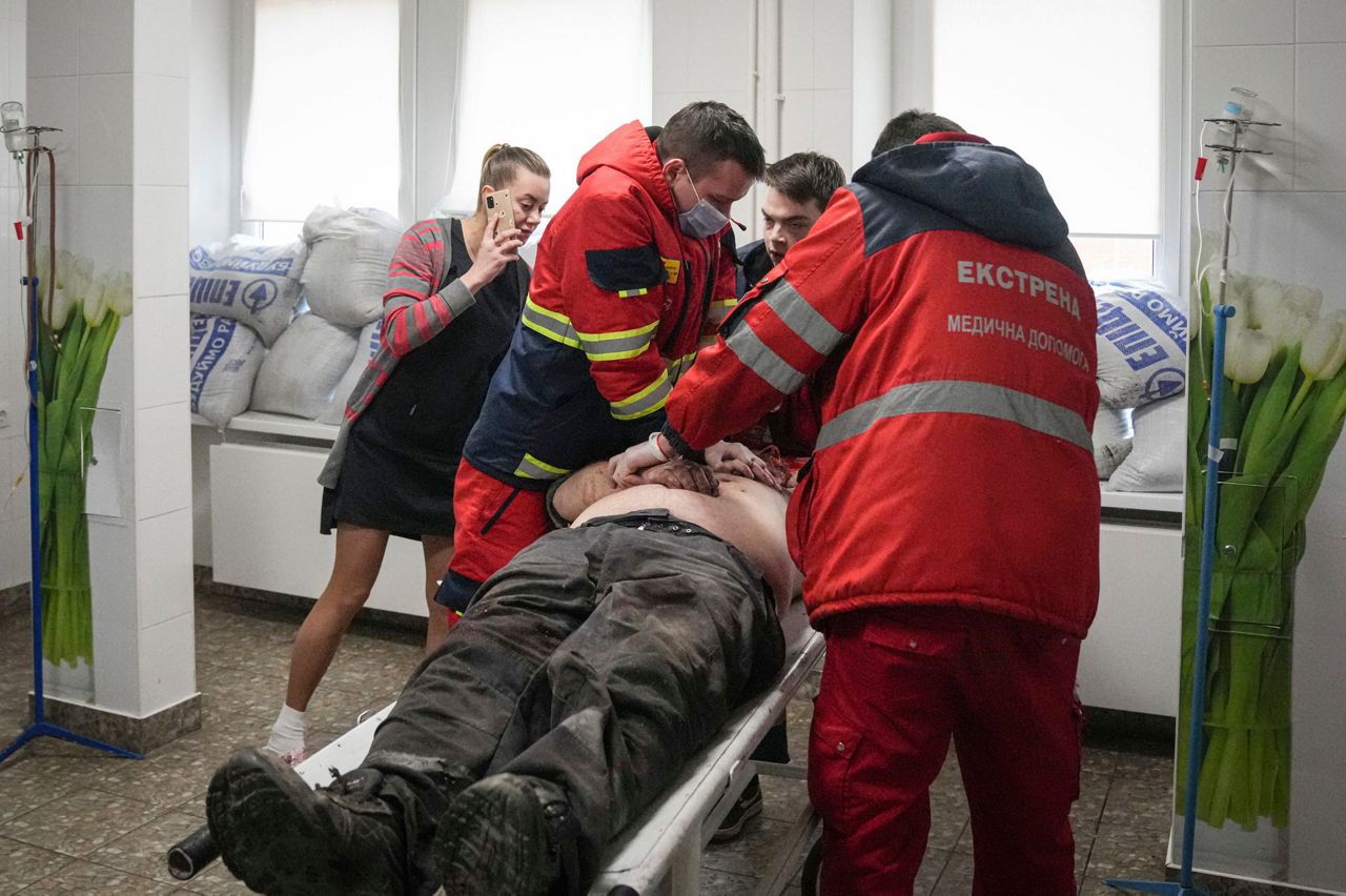 Medic who cared for Mariupol wounded heads for Ukraine front