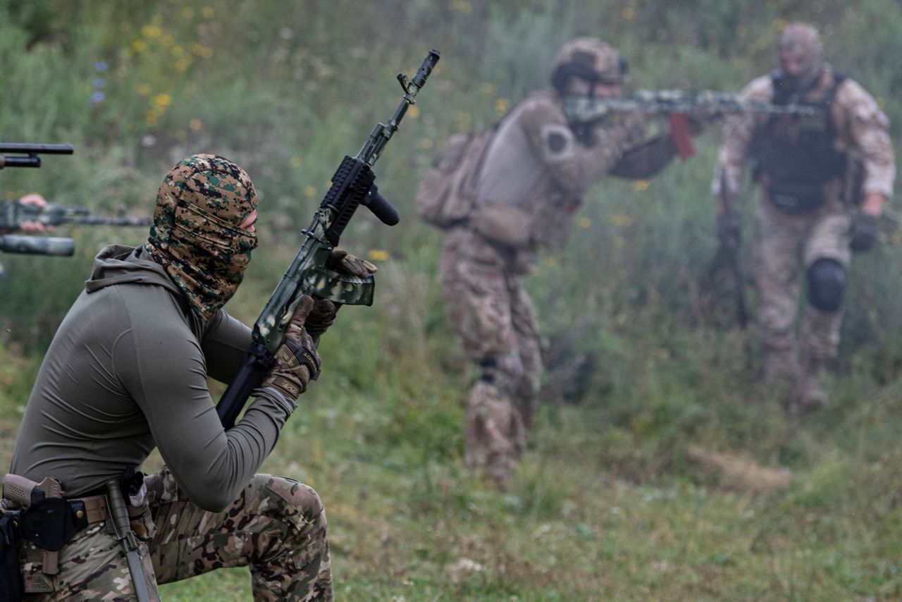 Rival Chechen fighters take war to battlefields of Ukraine