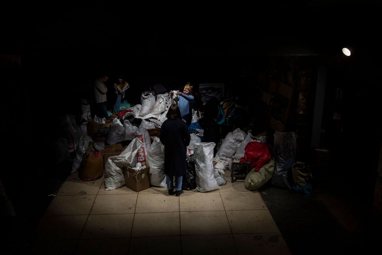 AP PHOTOS: Day 24: Scenes of resistance in war-torn Ukraine