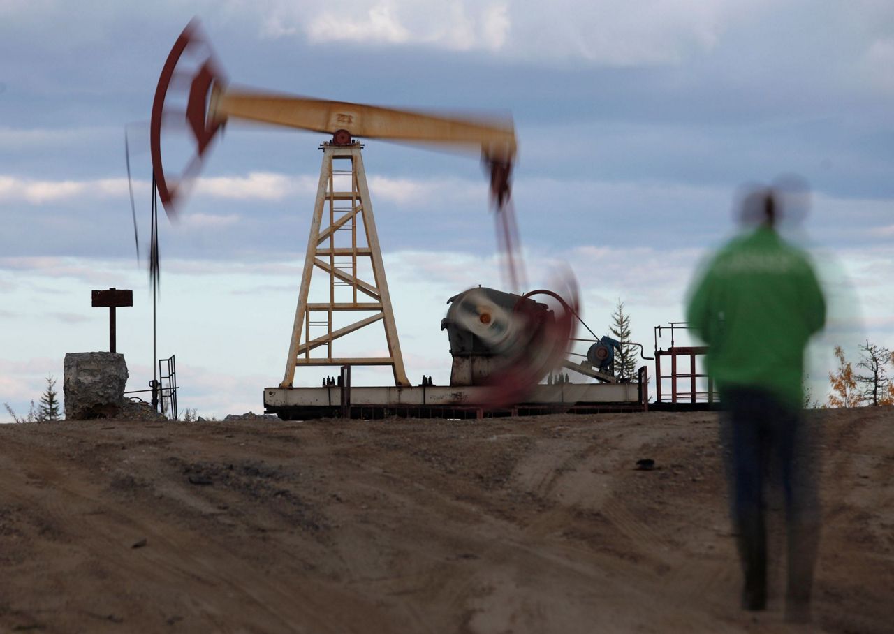 EXPLAINER: What's the impact if Europe cuts off Russian oil?