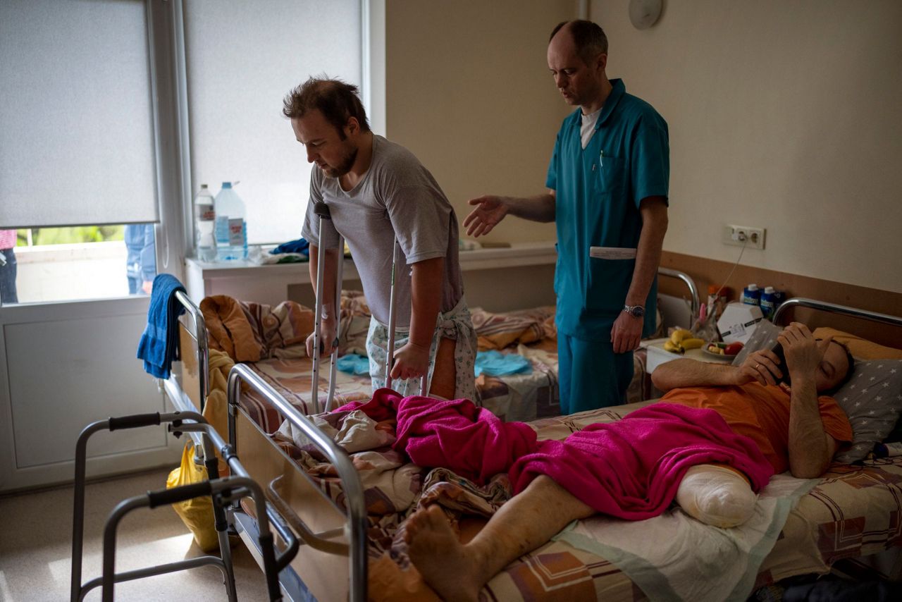 In Ukraine, limbs lost and lives devastated in an instant