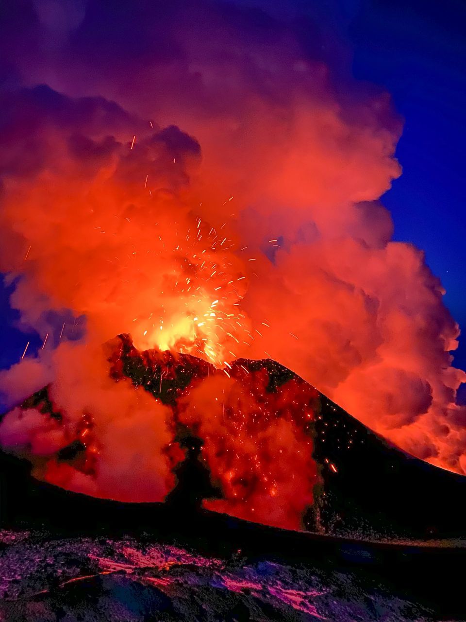 2 volcanoes rumble into action in Russia's far east