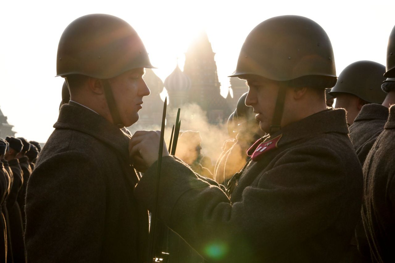 Russia marks anniversary of 1941 military parade