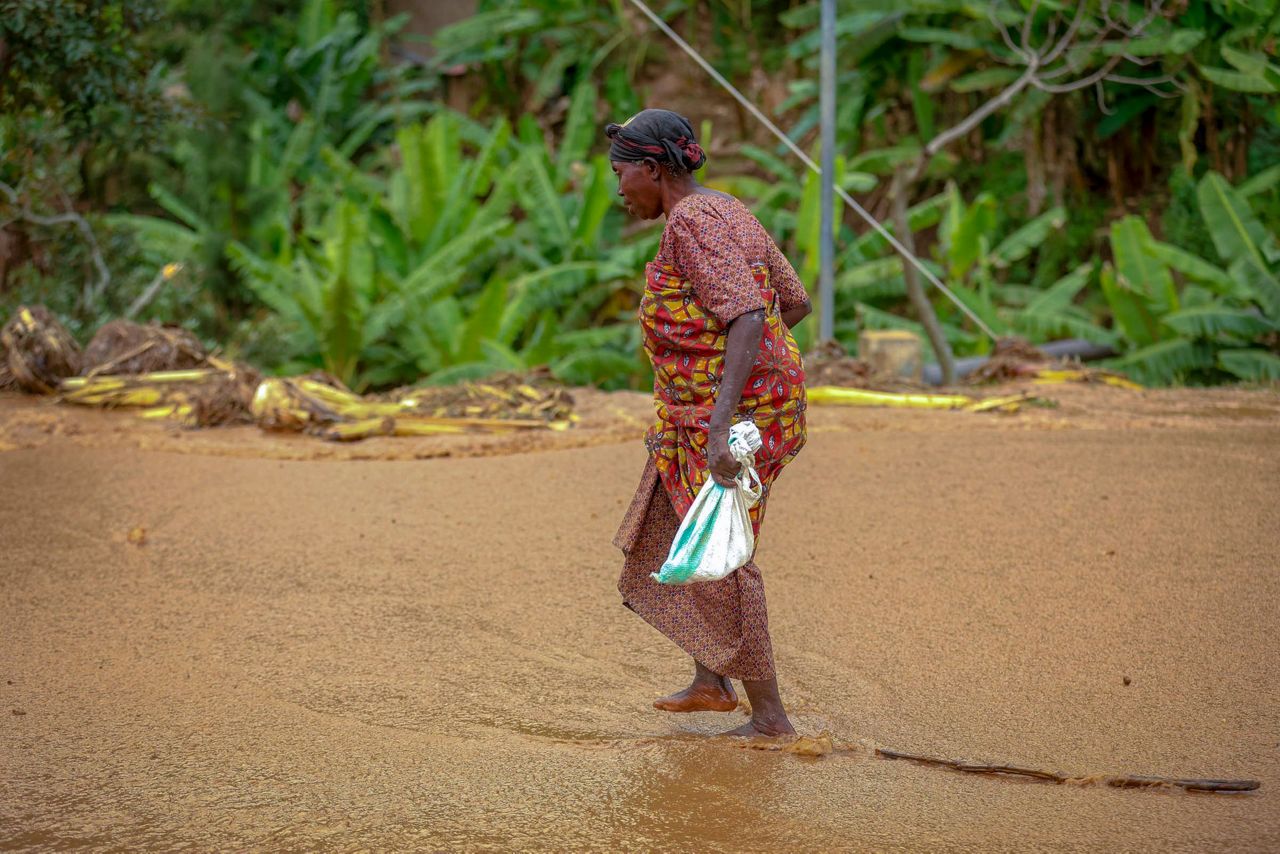 Floods amid heavy rainfall kill more than 100 in Rwanda