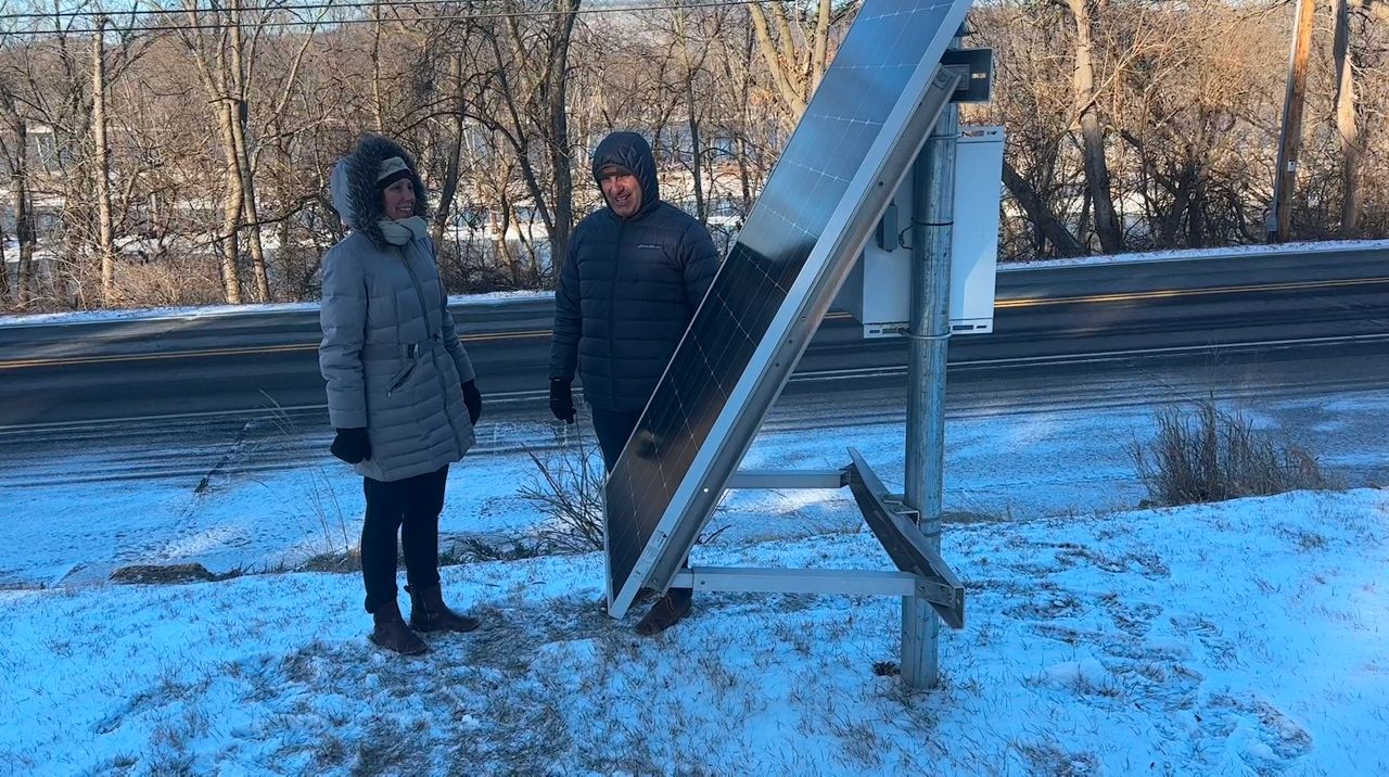 Volunteers help bring solar power to La Crosse schools