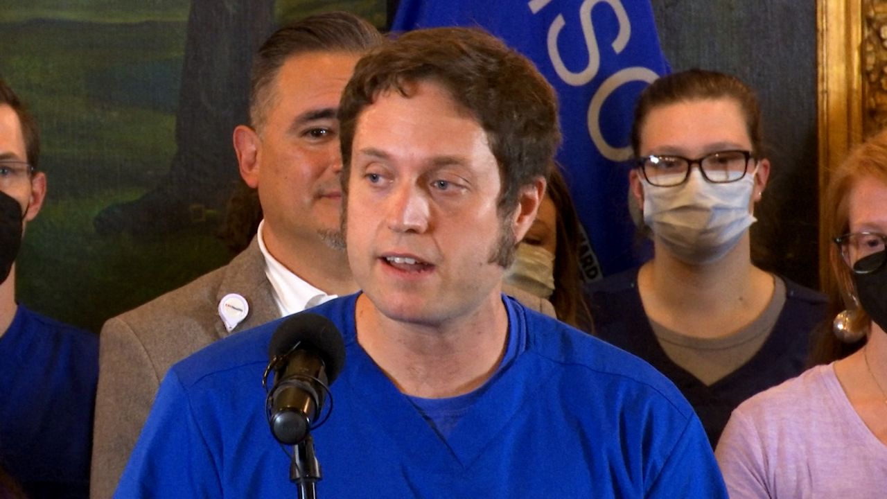 UW Health nurses reach a deal to avoid a strike