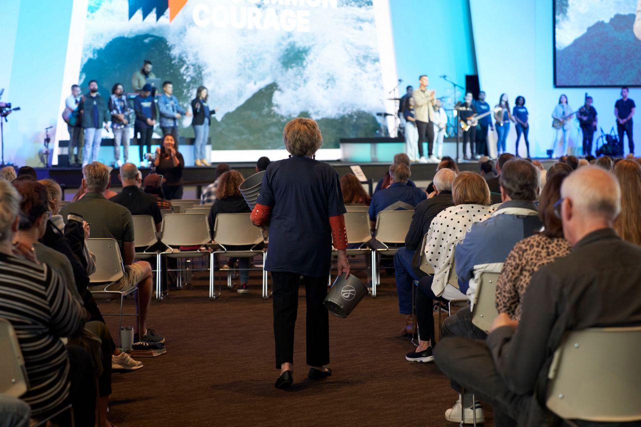 New Saddleback pastor sees women clergy in church's future