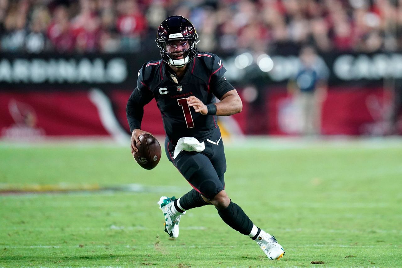 Cardinals use two pick-6s in first half to down Saints 42-34