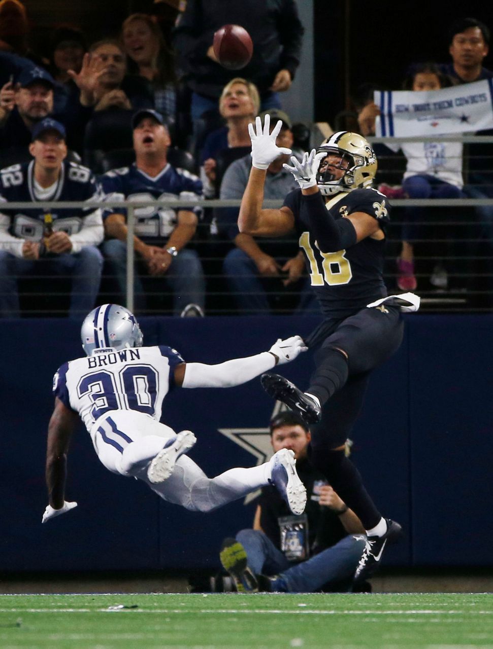 Cowboys stifle Brees, end Saints' 10-game win streak, 13-10