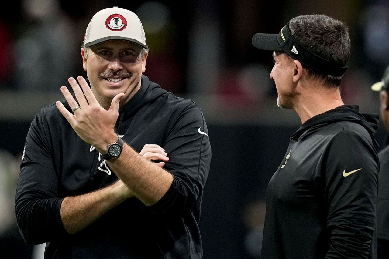 Falcons fire coach Arthur Smith hours after completing 3rd straight 7 ...