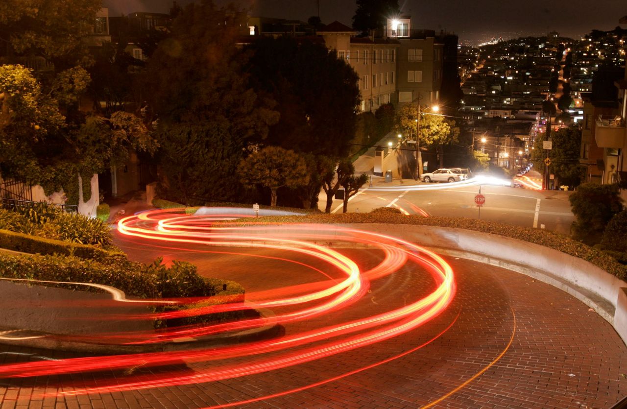 San Francisco could charge to drive its famed crooked street