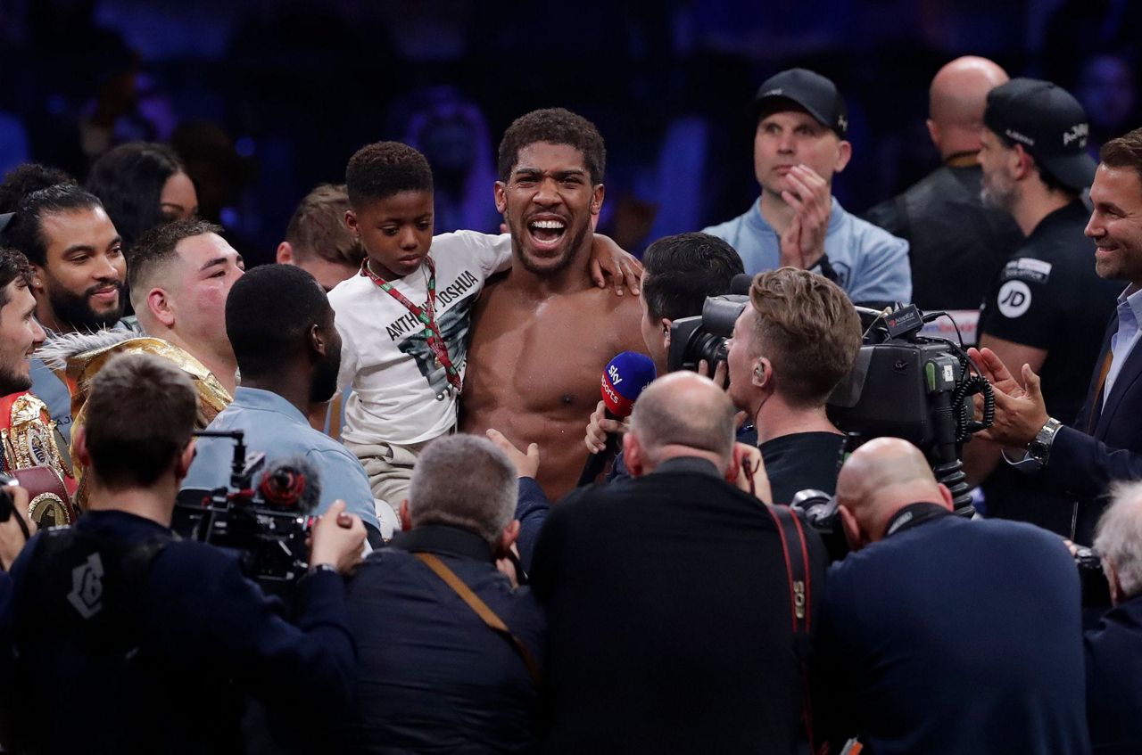 Joshua beats Ruiz on points, reclaims heavyweight titles