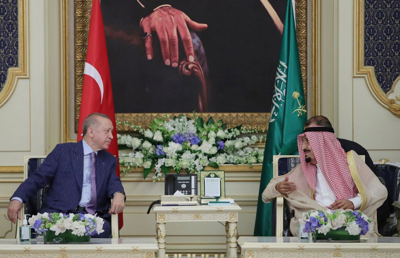 Turkey's Erdogan travels to Riyadh for fence-mending effort