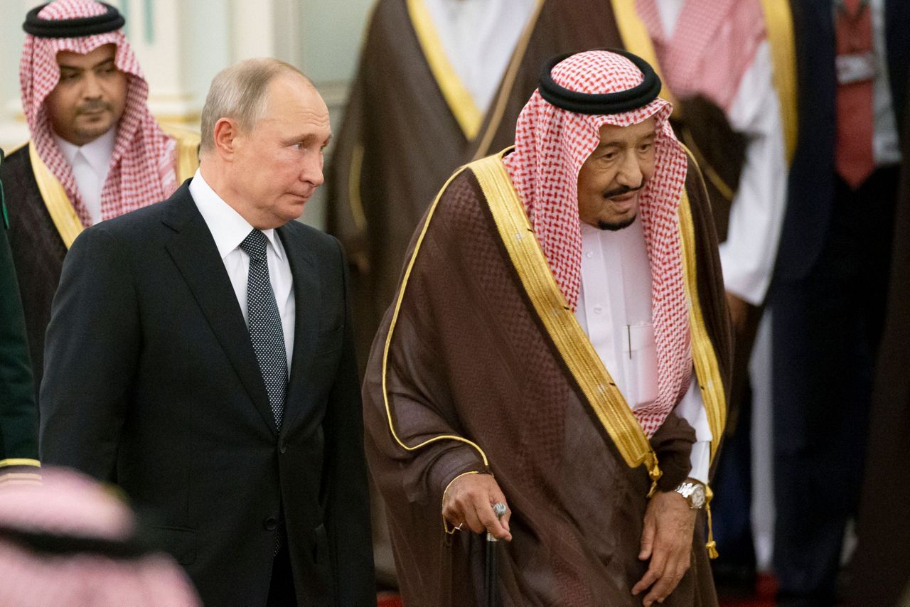 Russia's Putin lands in Saudi Arabia on Mideast trip