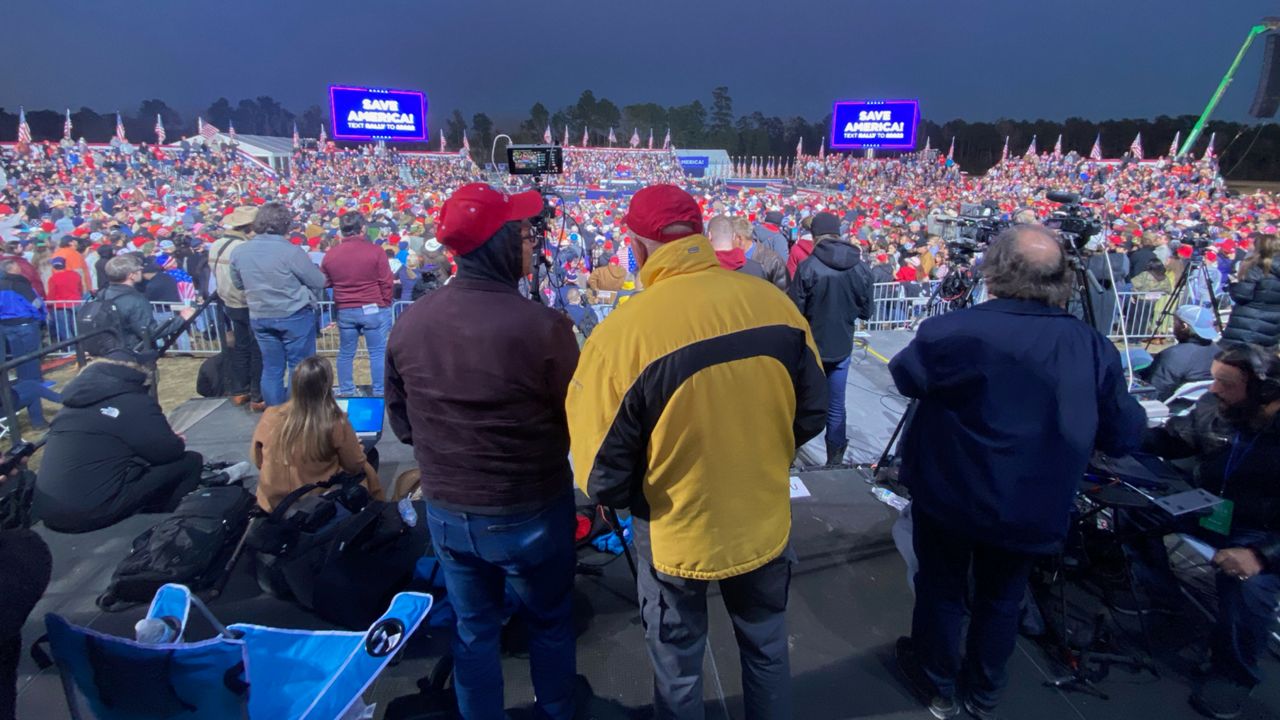 Trump rally draws thousands to Conroe Texas