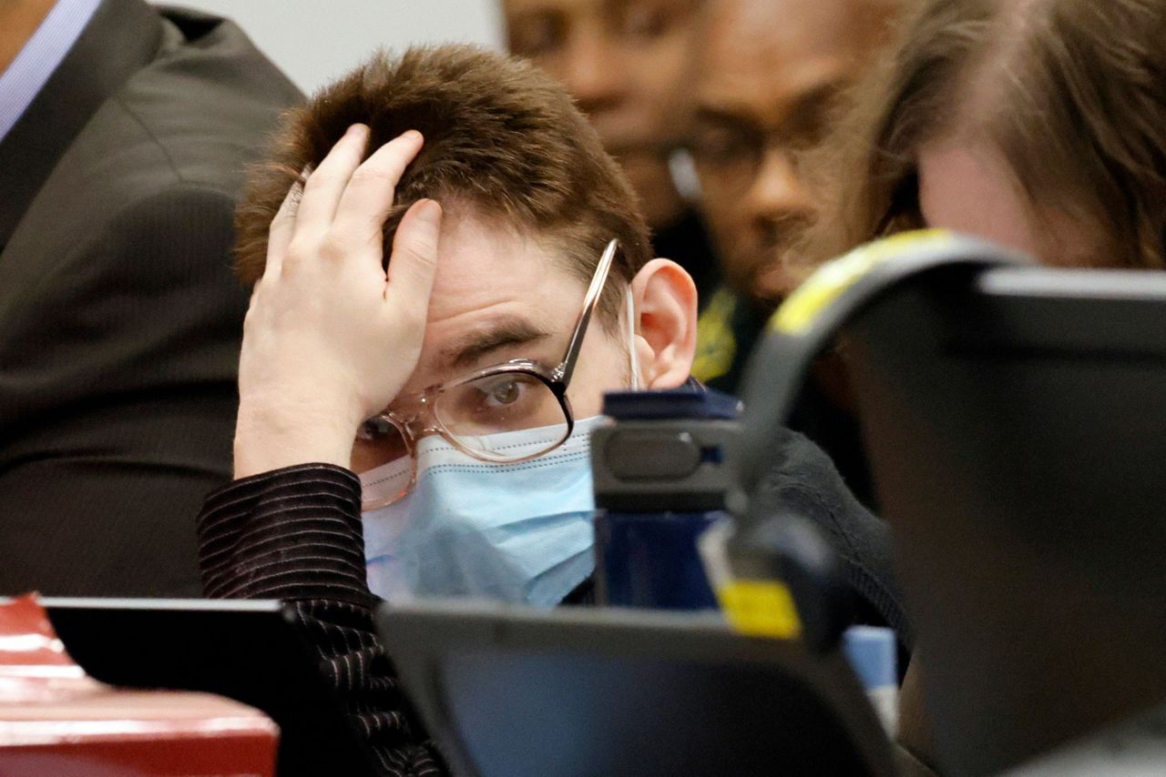 Jurors see gruesome video of Florida school shooting