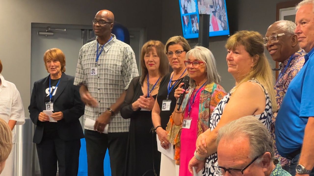 Jefferson HS celebrate 50th reunion, school desegregation