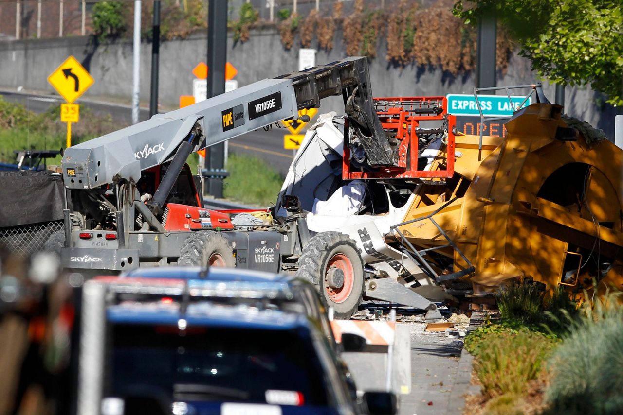 'Terrifying': Crane falls on busy Seattle street, killing 4