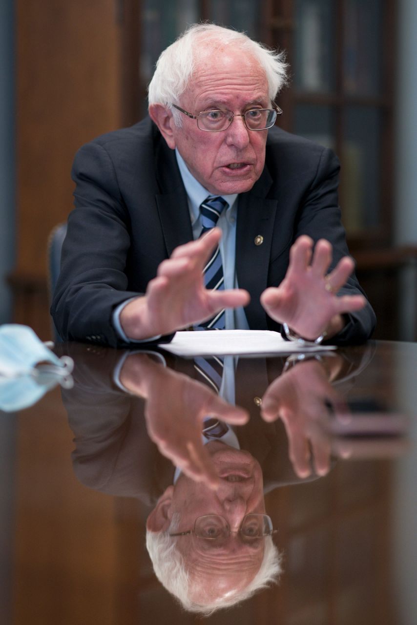 In new role, Sanders demands answers from Starbucks' Schultz