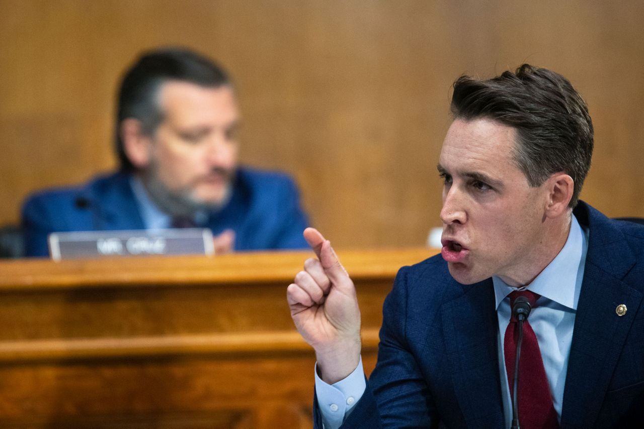 Garland defends school violence memo against GOP criticism