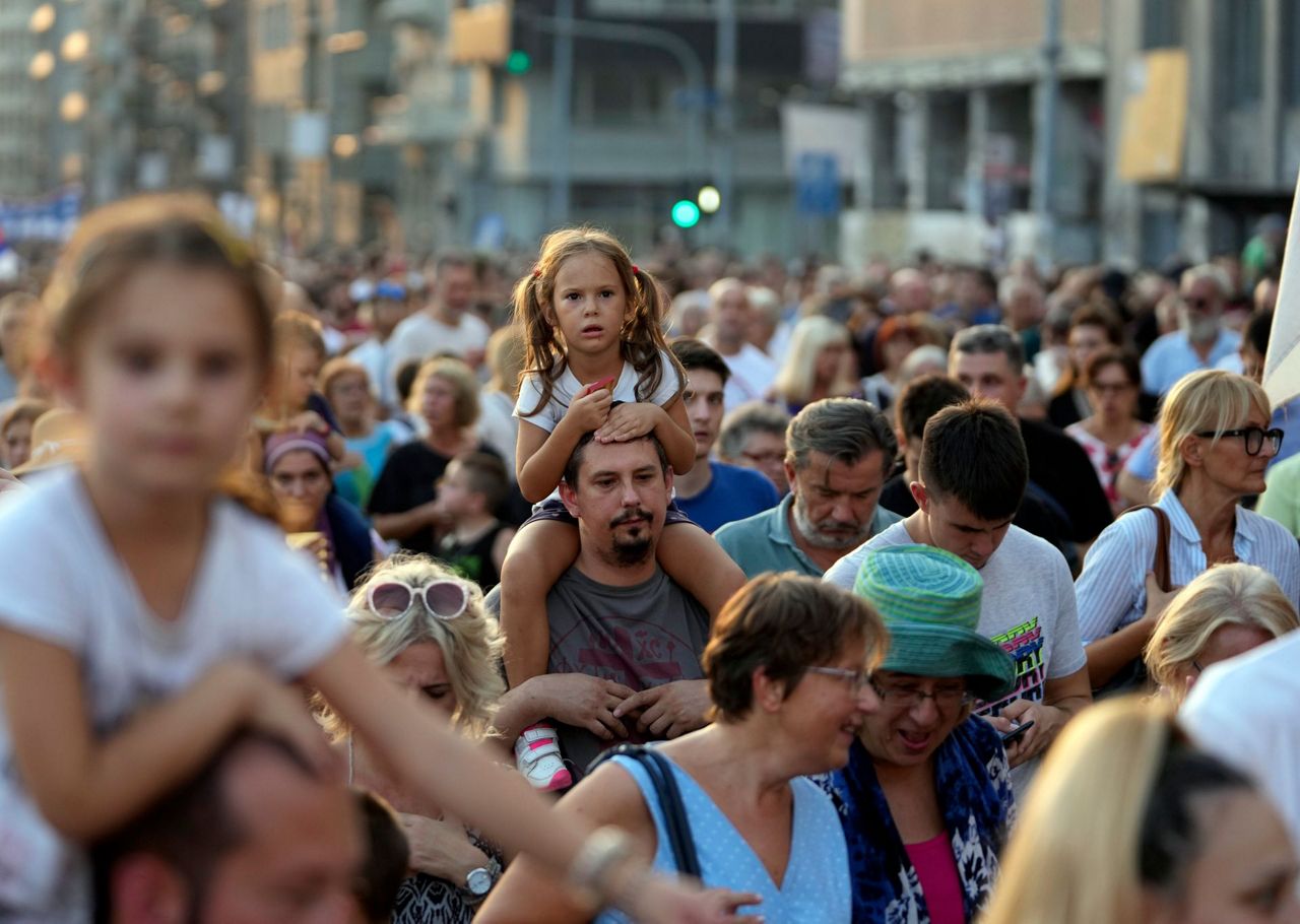 Serbia opposition, rights groups condemn EuroPride decision