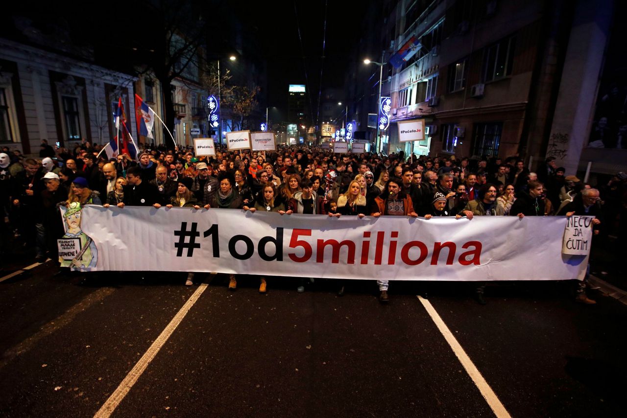 Thousands protest in Serbia against populist leader Vucic