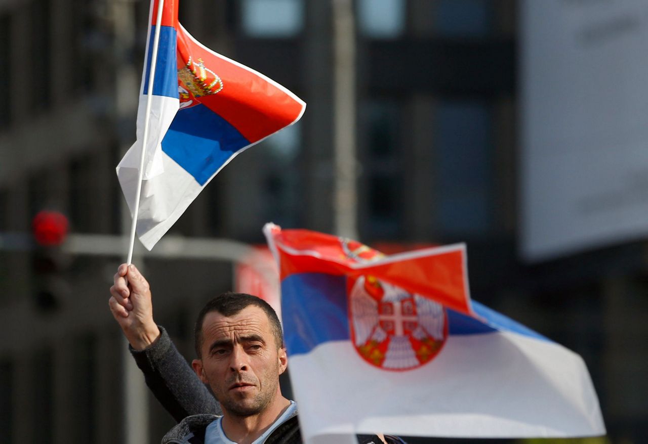 Thousands gather for rally supporting populist Serbia leader