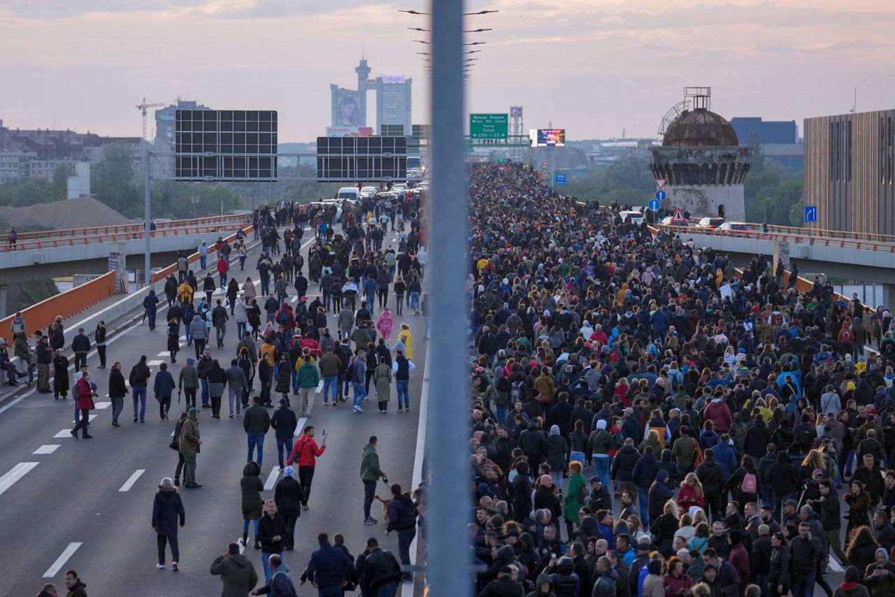 Serbia's populist leader denounces planned Belgrade bridge blockade ...