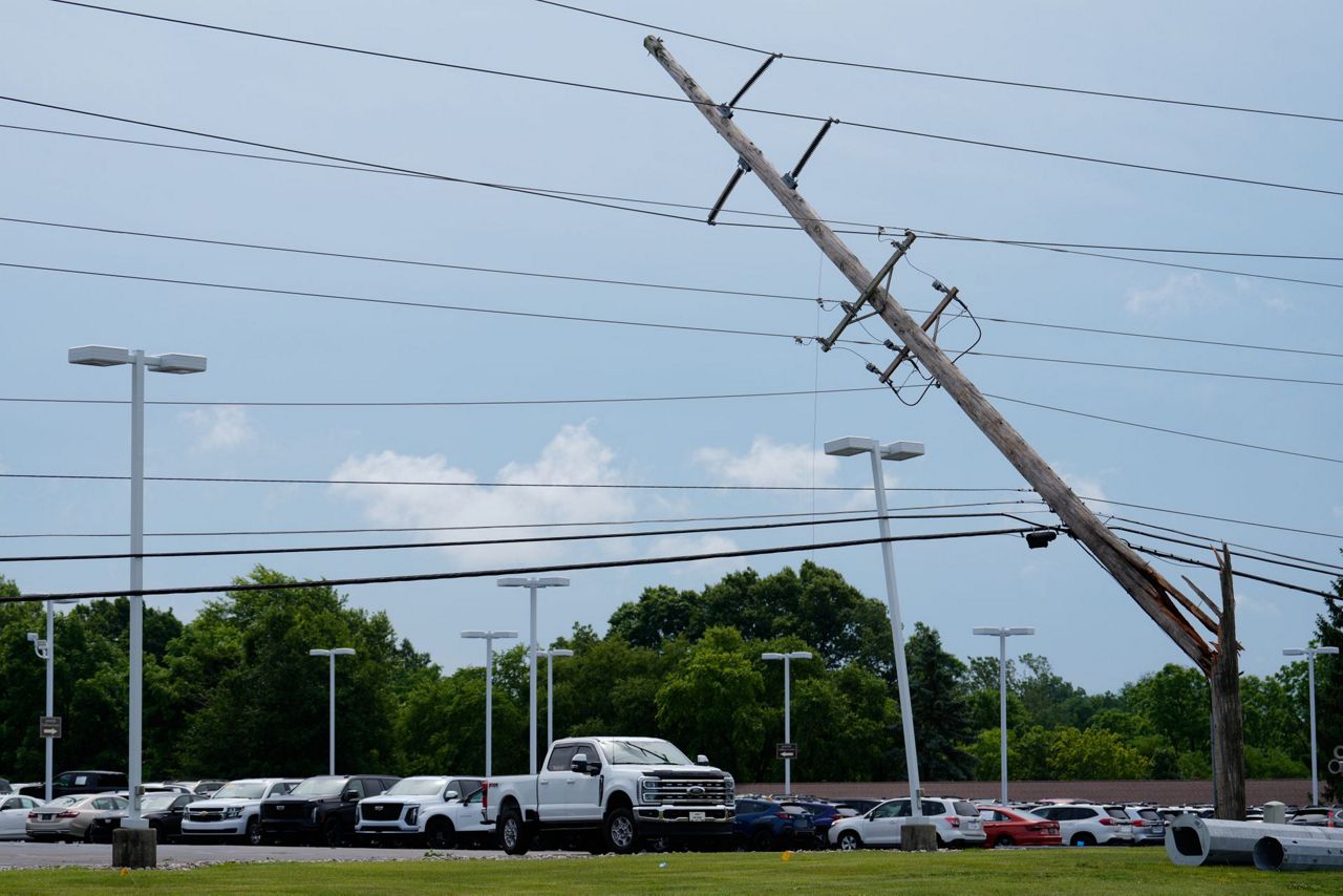 Tropical storm remnants pound Gulf states with heavy rain after ...