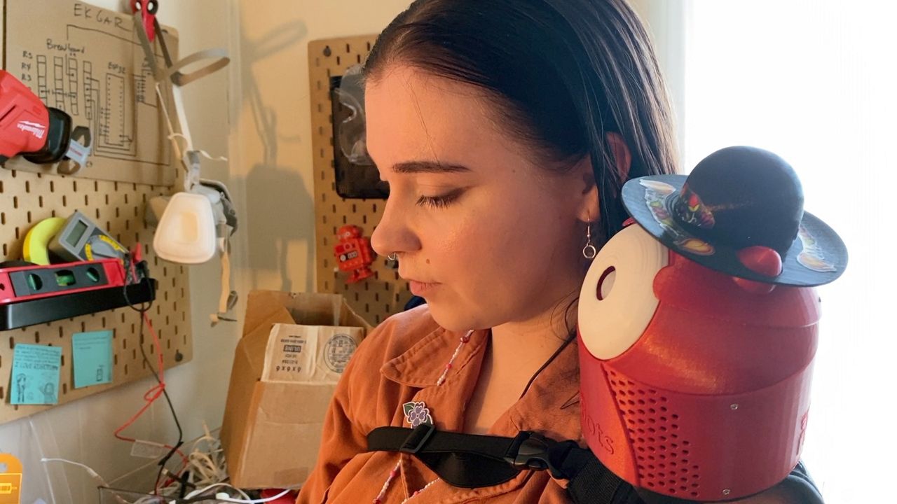 Indigenous inventor preserves language through robotics