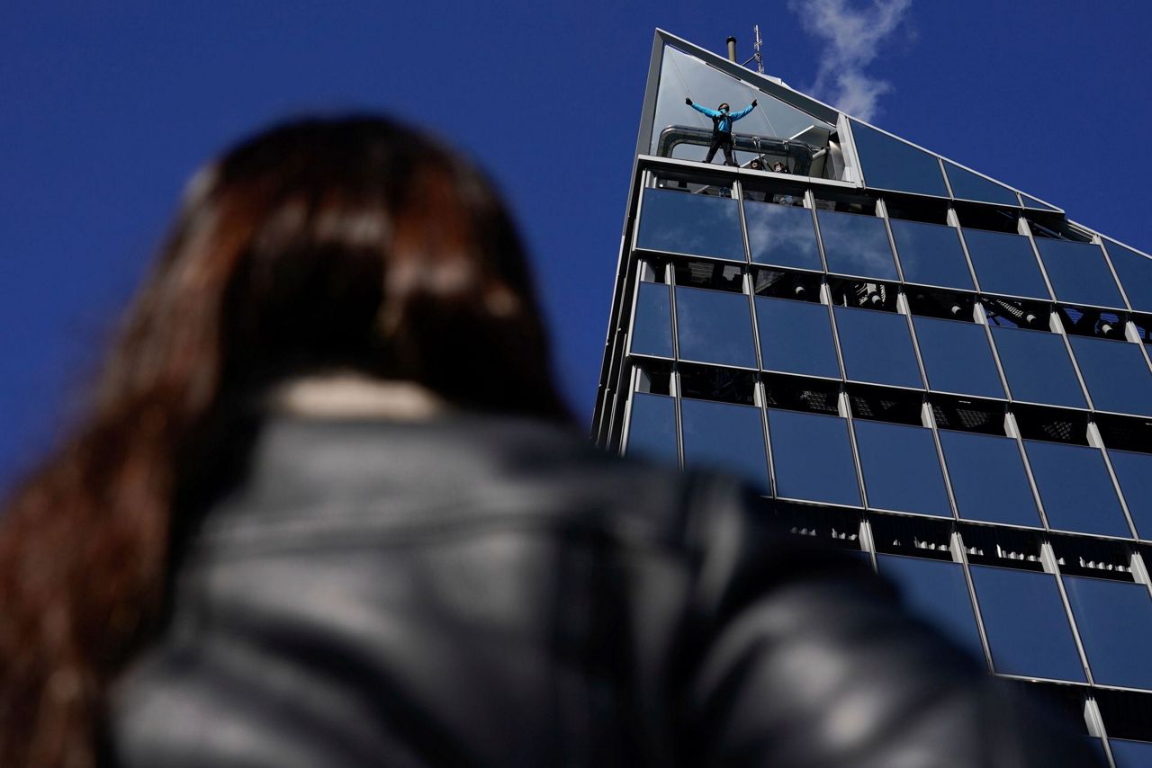 Do look down: Scaling one of NYC's tallest skyscrapers