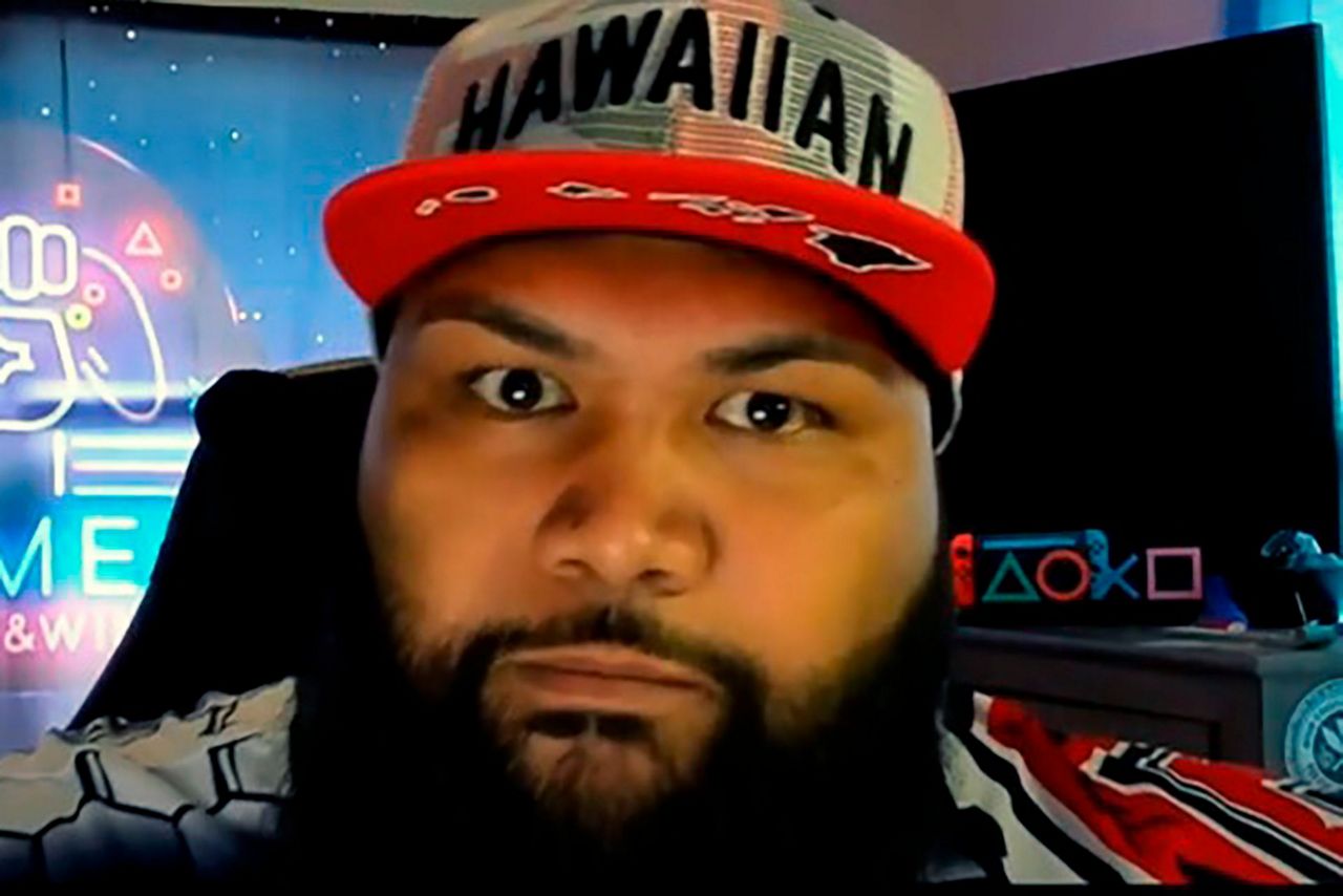 Slap in the face: Da Crazy Hawaiian, rising slap fight star