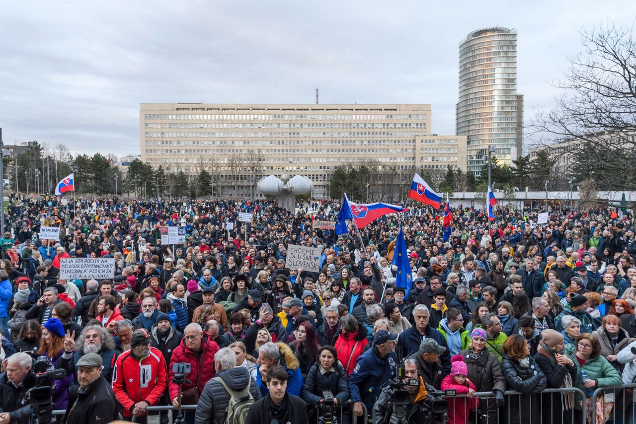 Thousands rally in Slovakia to mark the 2018 slayings of an ...