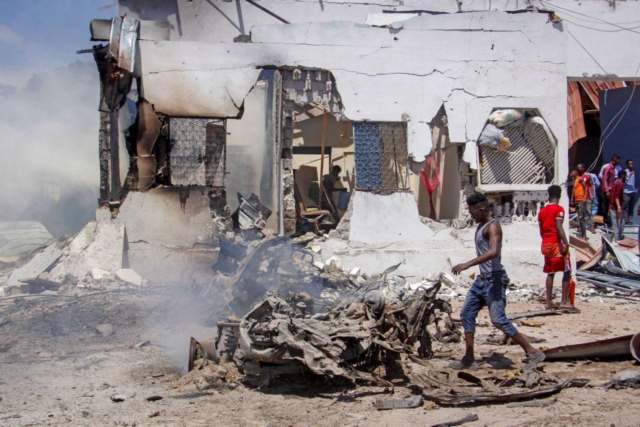 Large explosion outside Mogadishu airport, deaths reported