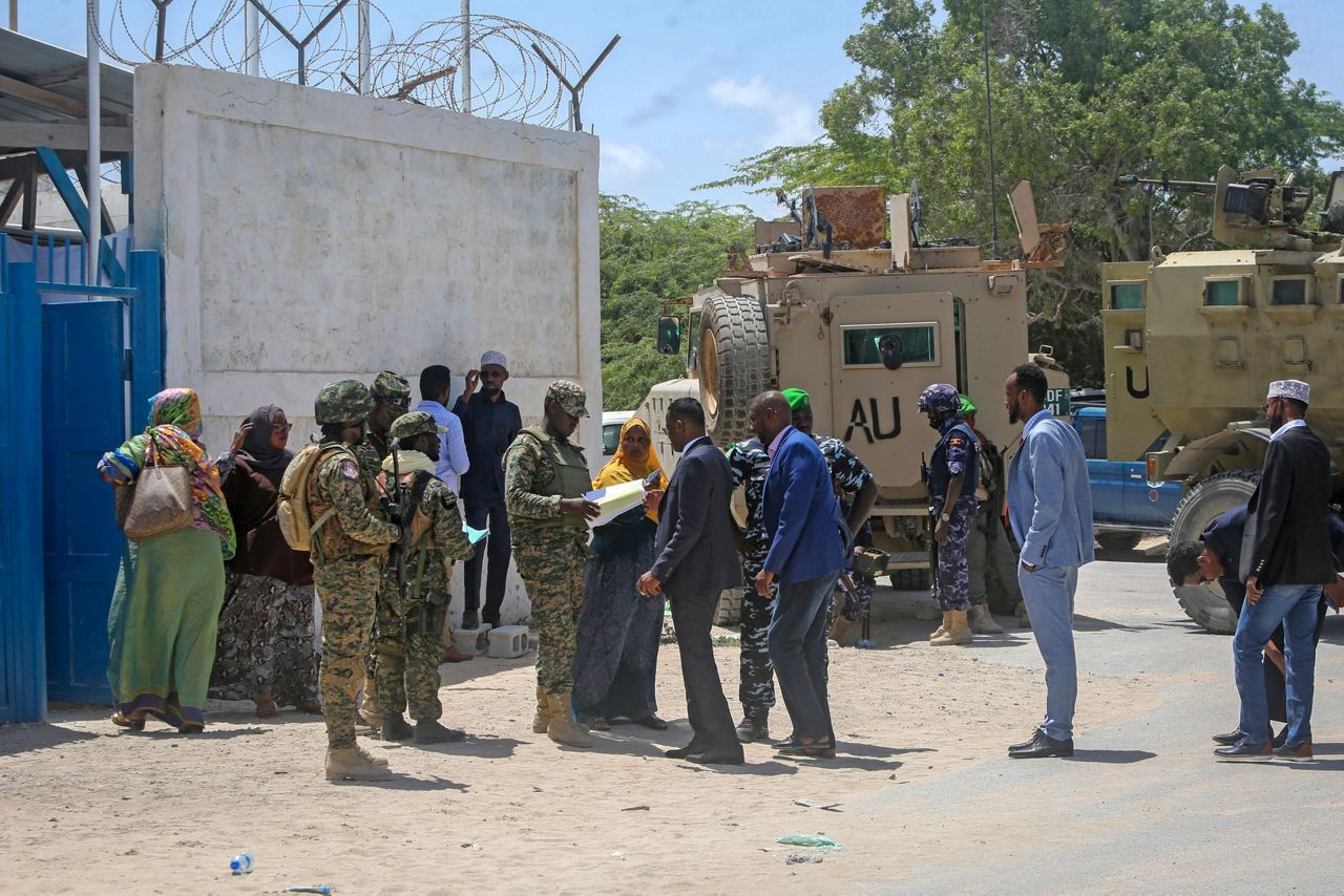 Somali lawmakers gather to choose the country's president