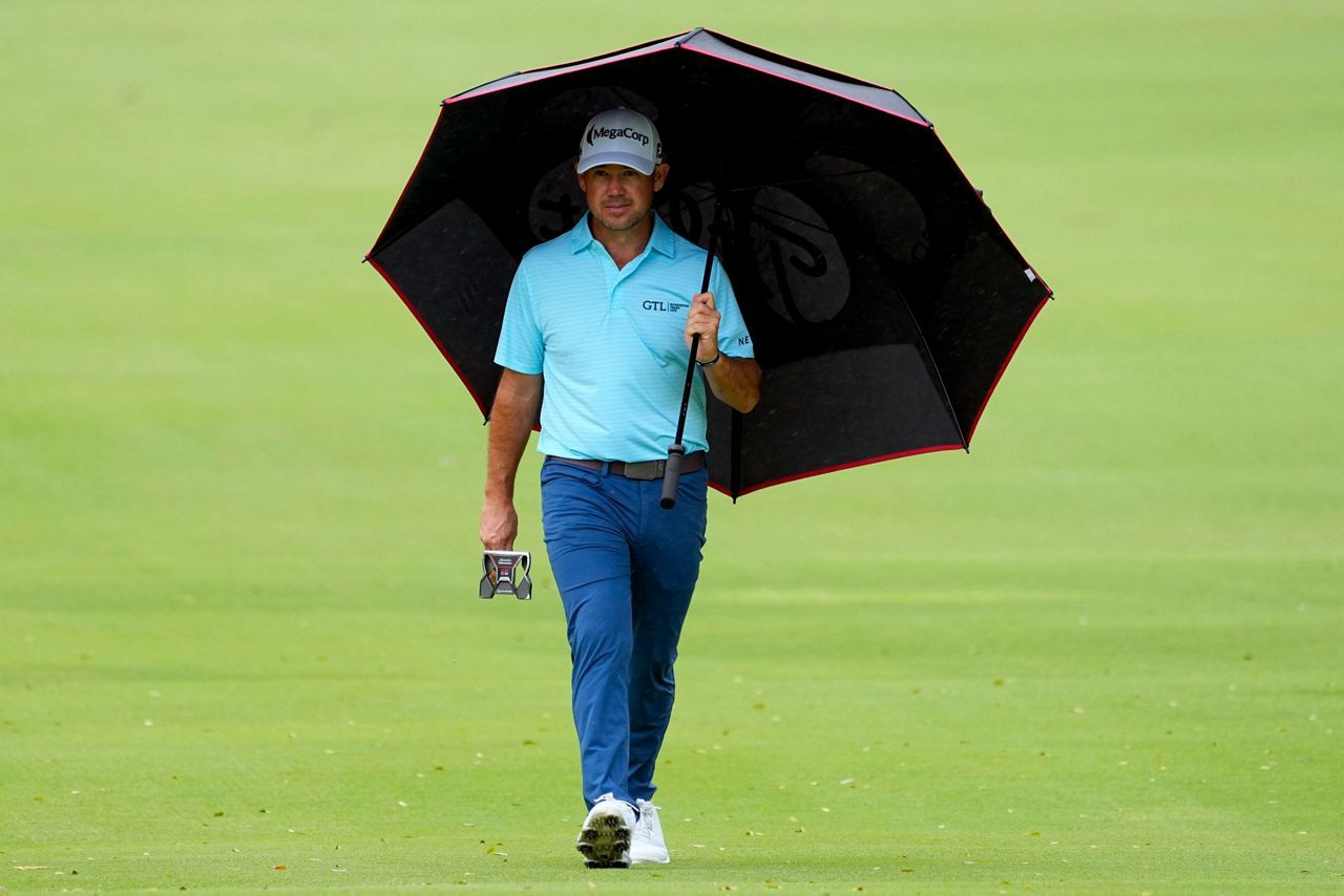 Oahu Musings: The debate over full fields and signature events. Cink ...