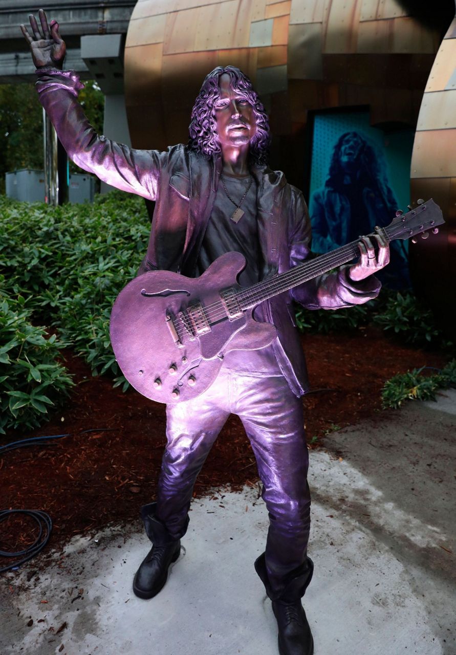 Statue of Soundgarden singer Chris Cornell unveiled
