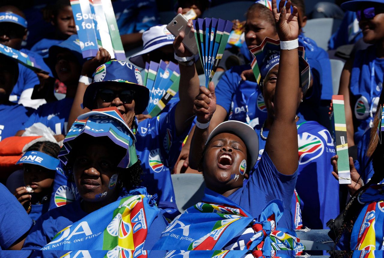 South Africa sweeps into final election campaign weekend