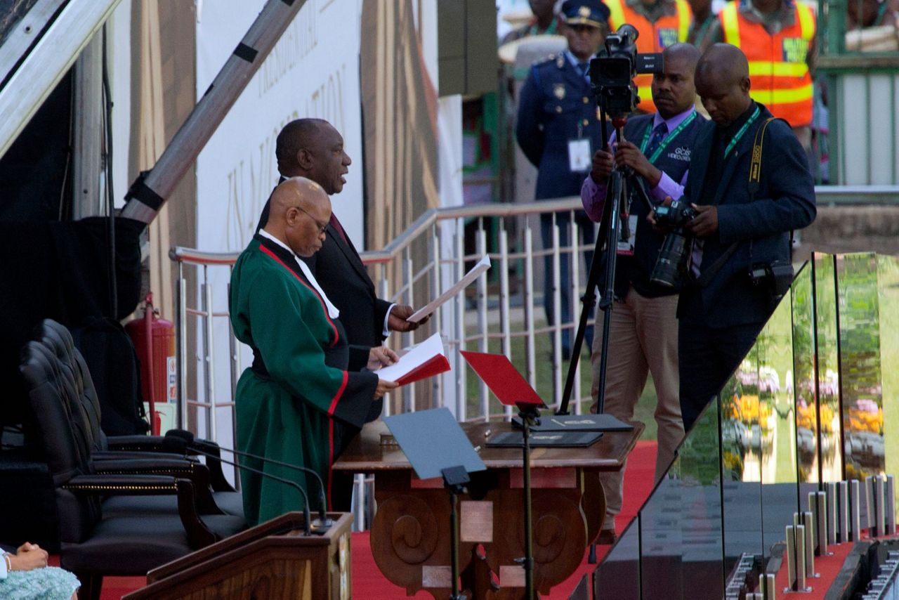 Ramaphosa takes oath as South Africa's president