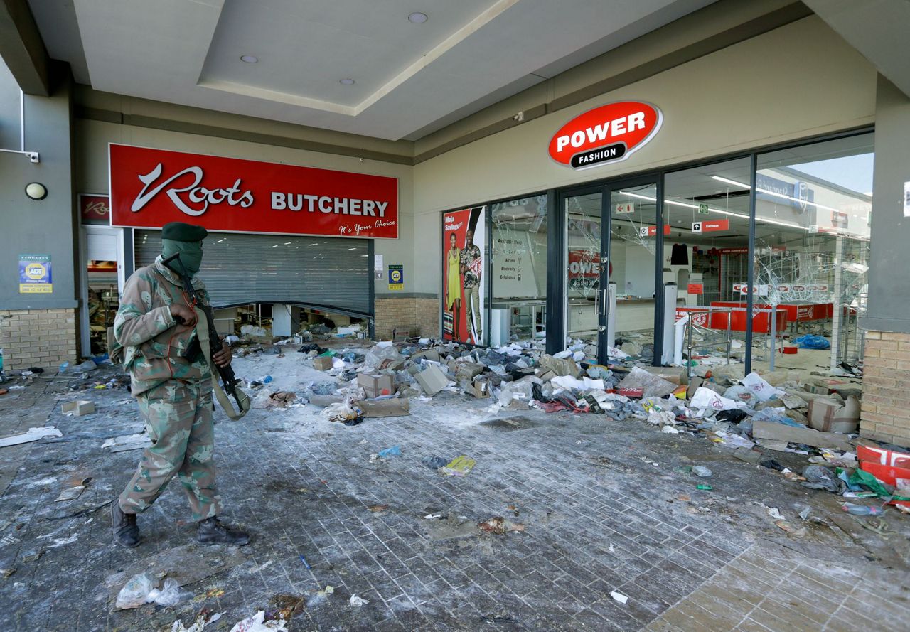 Rioting, looting continues in South Africa, deaths up to 32