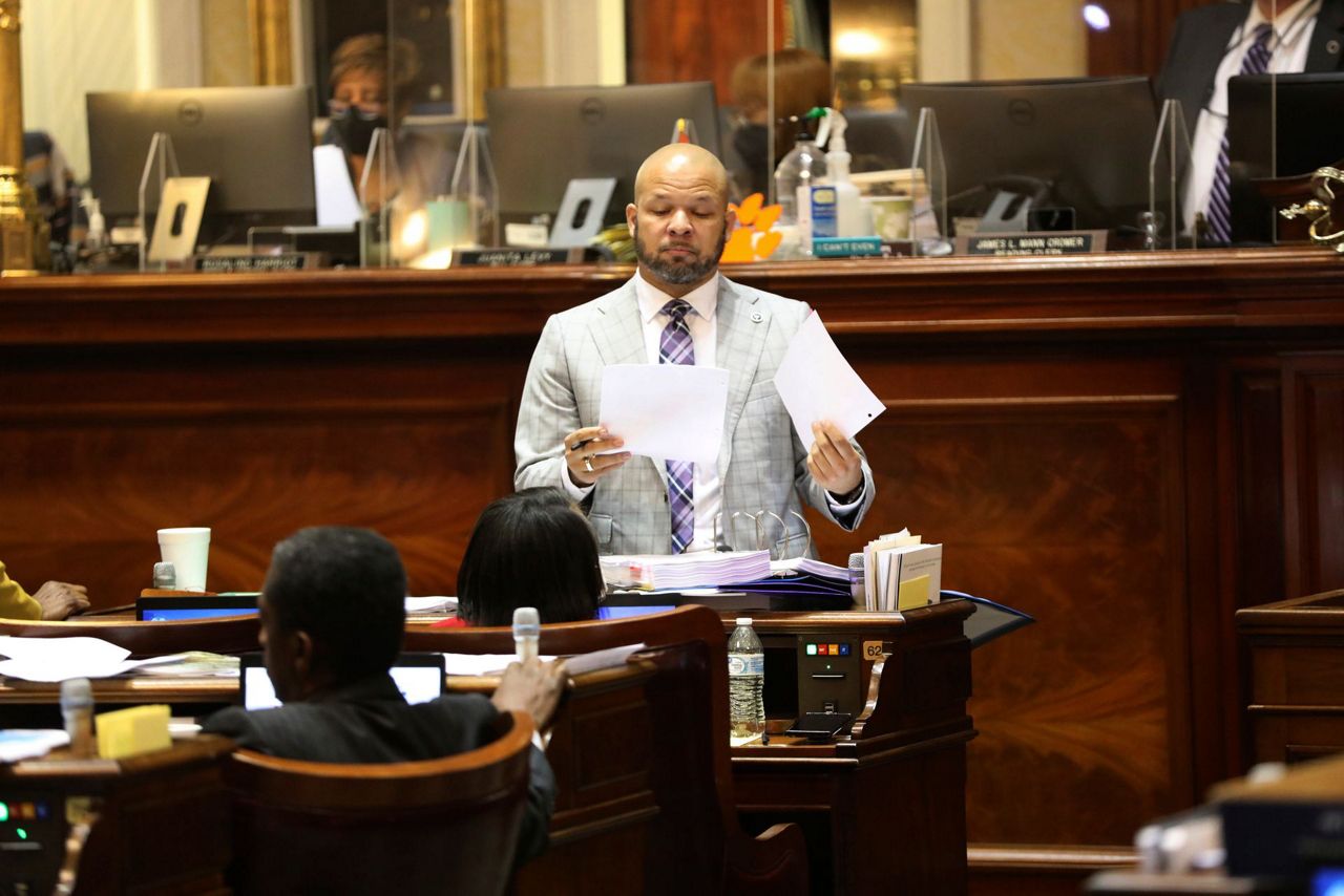 1,000 amendments can't stall SC transgender sports bill